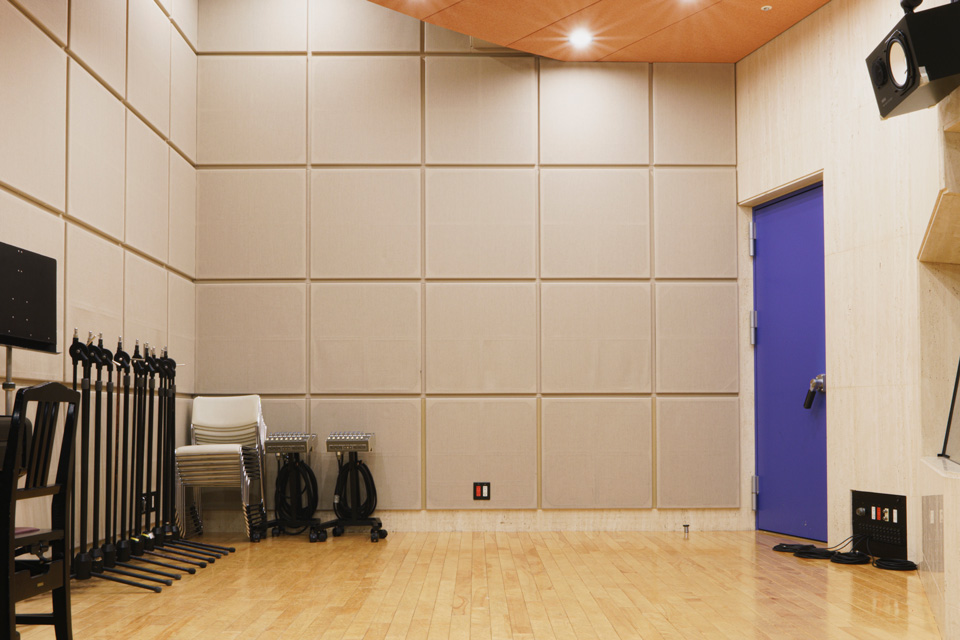 Studio 1 | Our Studios | birdie house Inc. | 株式会社バーディハウス